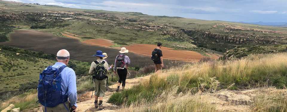 Hiking / Slackpacking | Active Escapes